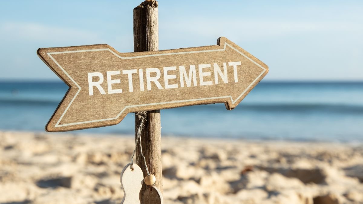 Best Country to Retire in 2026: Top 10 Destinations - The Nomadic Pensioner